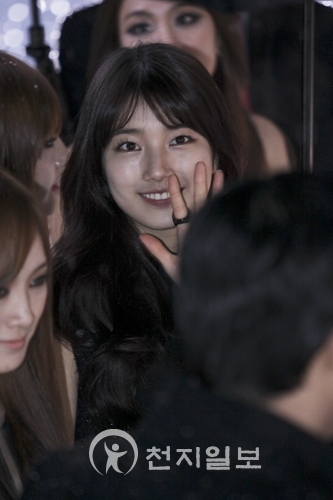 [포토] ‘SBS 가요대전’ 나나-손담비-수지-사이먼디, 환한 미소