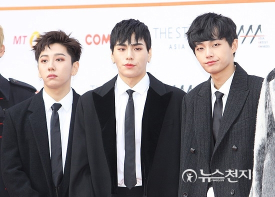 [포토] ‘2017 AAA’ JBJ ‘카리스마 발산’