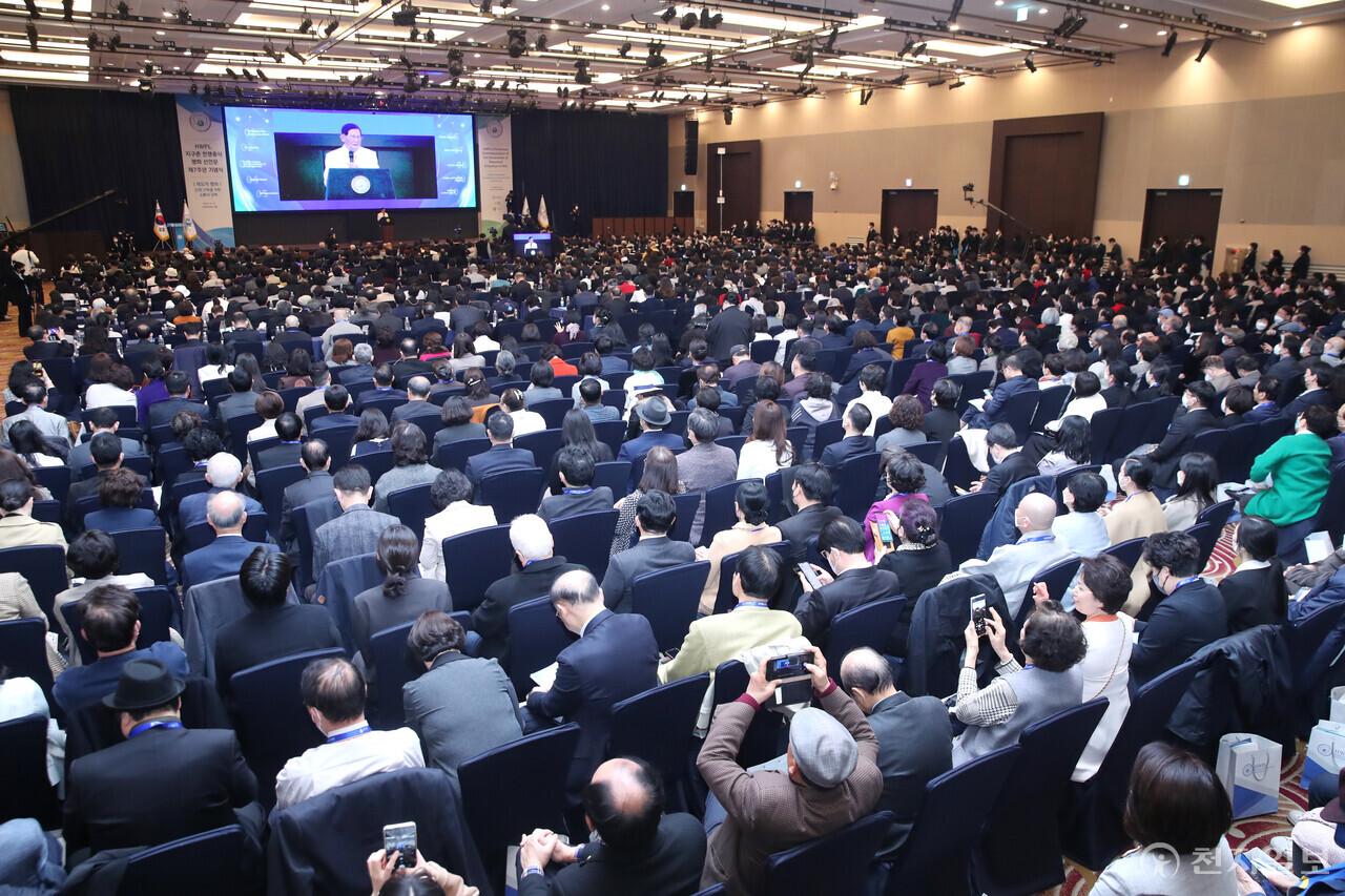 [DPCW 7주년] 전쟁 억지력 갖춘 강력한 평화 국제법 ‘DPCW’… 각국서 지지 쇄도