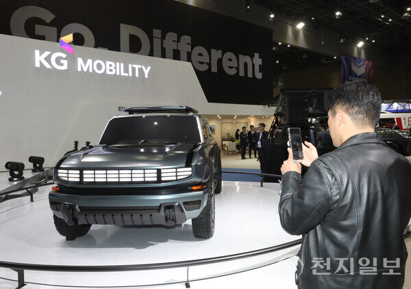 [포토] ‘2023 서울모빌리티쇼’ KG모빌리티, F100 콘셉트카