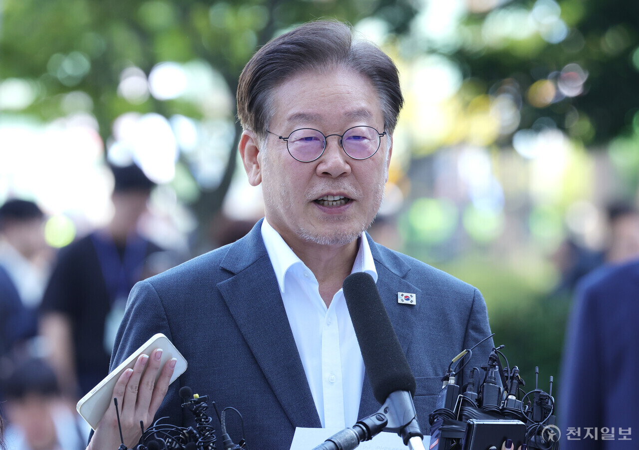 [포토 종합] 다섯 번째 검찰 출석한 이재명 ‘대북송금 의혹… 제3자뇌물 혐의